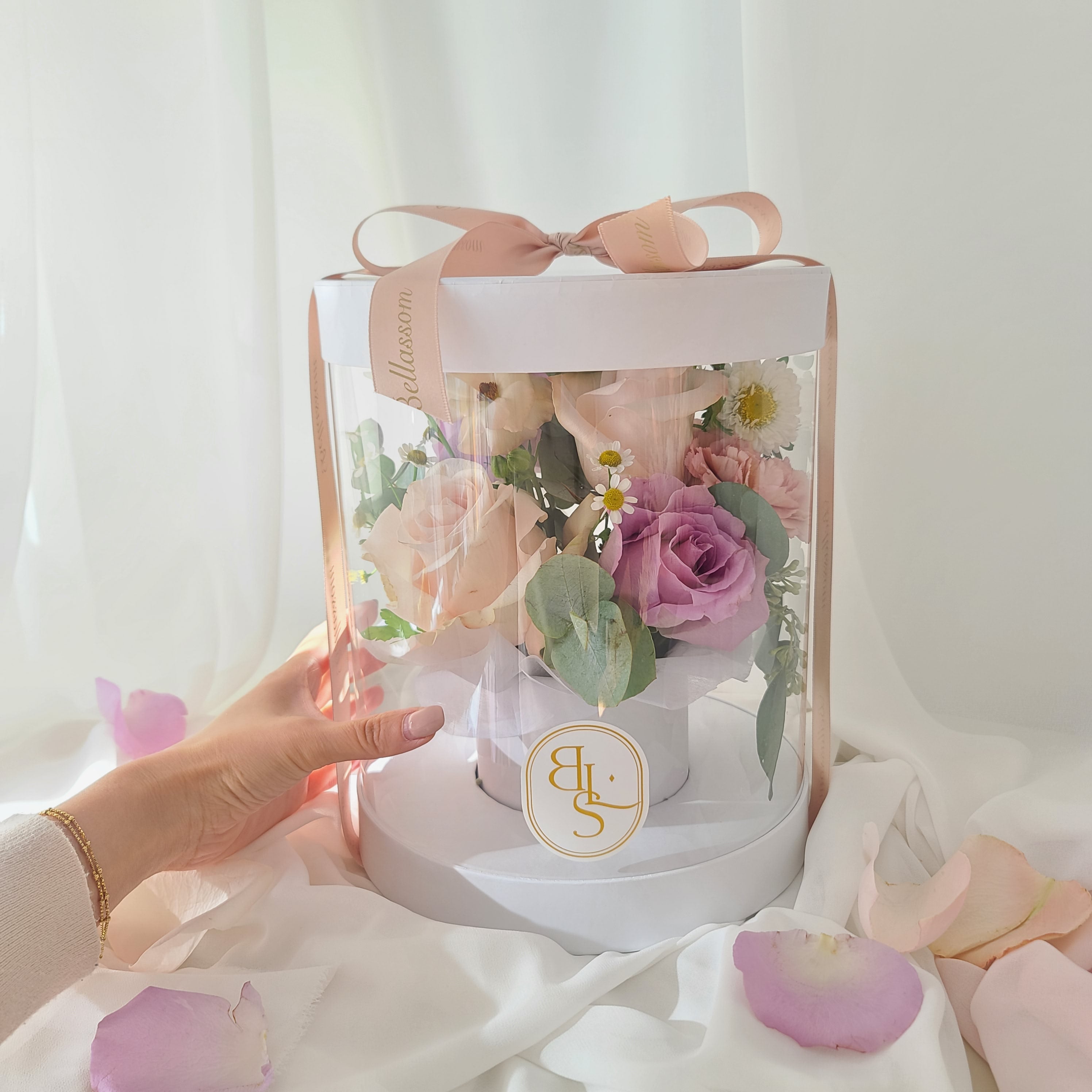 PANDORA FLOWER BOX – BELLASSOM FLORAL STUDIO